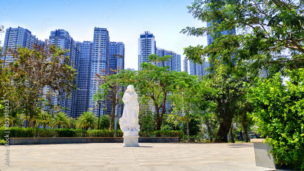 Saigon/Vietnam: March 1 2019: Landmark 81 super-tall skyscraper tallest ...