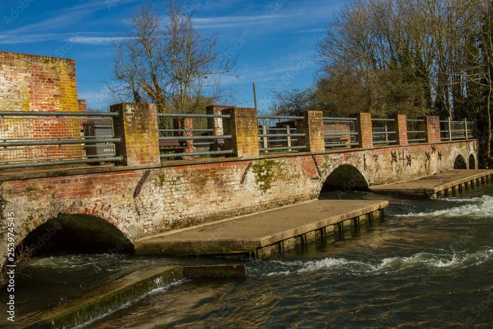 Coltishall weir, River Bure, Norfolk Broads Stock Photo | Adobe Stock