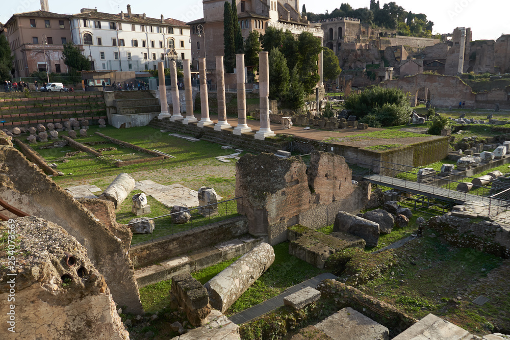 The Imperial Fora (Fori Imperiali in Italian) are a series of ...