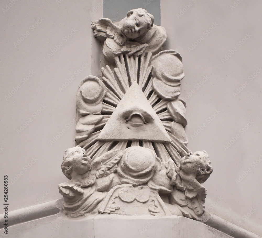 Almighty eye of God (Eye of providence, eyes of omniscience, light ...