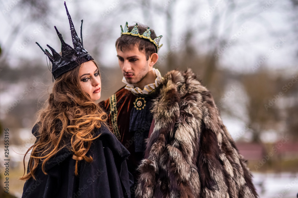 Art Photography and Cosplay.Caucasian Couple as King and Queen in Fur ...