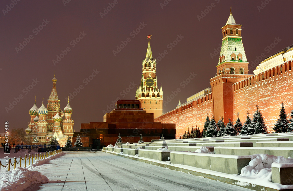 Poster Night Moscow in the winter – Wall Art | UkPosters