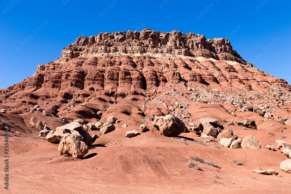 Rocks and boulders in Cliff Dwellers, on northern Arizona's Vermillion ...
