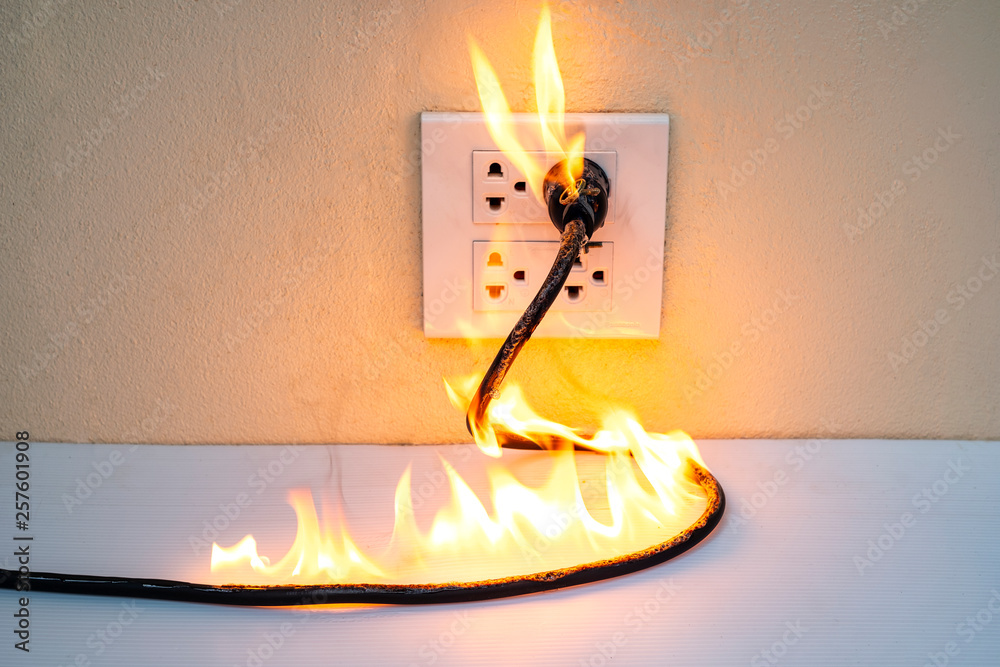 On fire electric wire plug Receptacle wall partition,Electric short ...