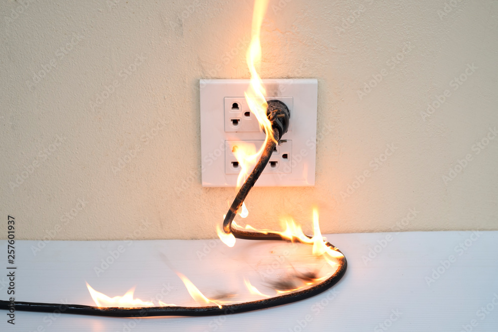 On fire electric wire plug Receptacle wall partition,Electric short ...