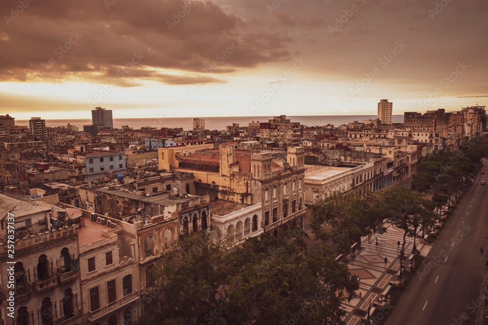 Havanna at sunset Stock Photo | Adobe Stock