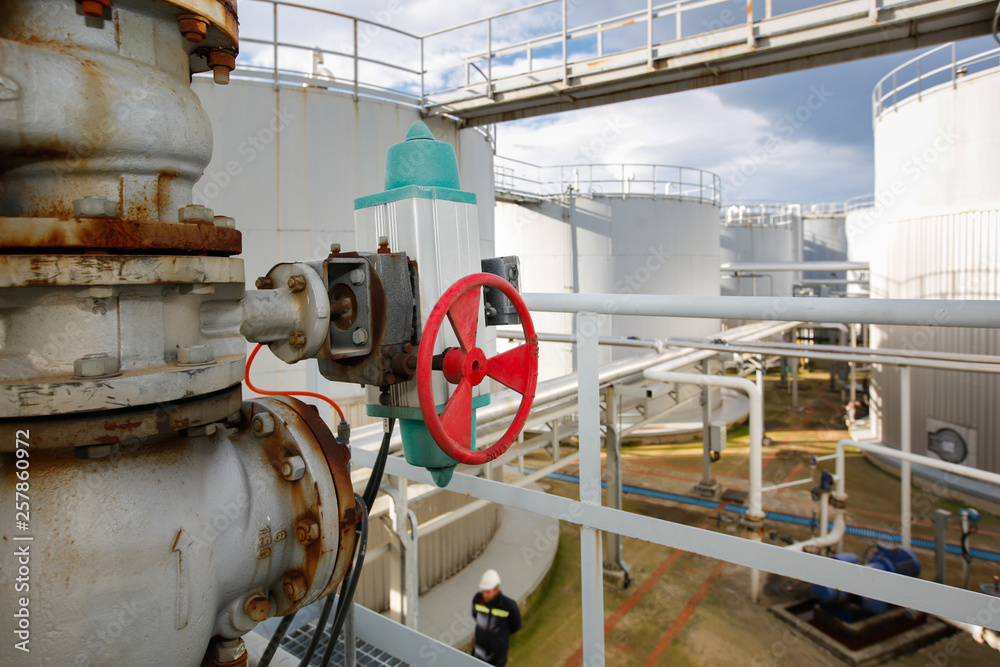 Oil and gas refinery -petroleum plan - pipe valve and oil tanks Stock ...