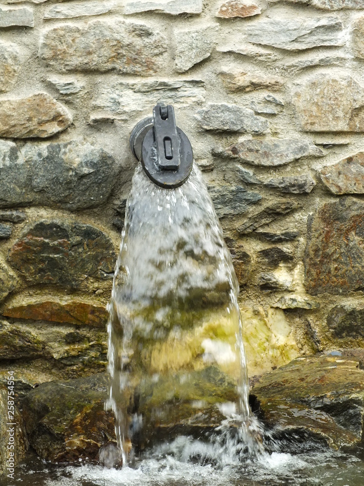 Brunnenwasser Fur Toilette Und Waschmaschine