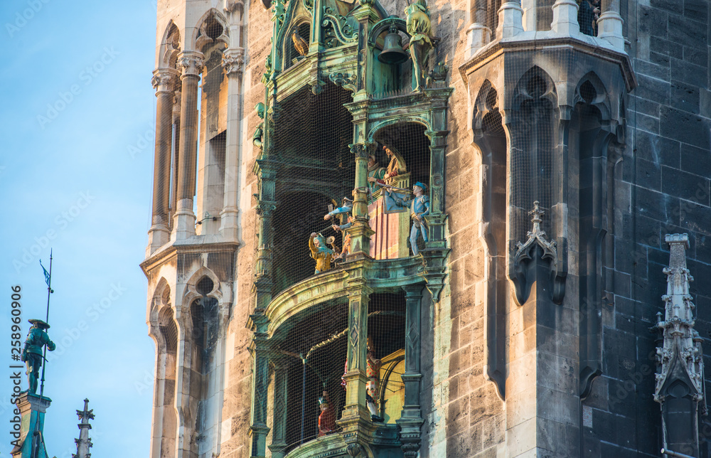 Glockenspiel And Marienplatz