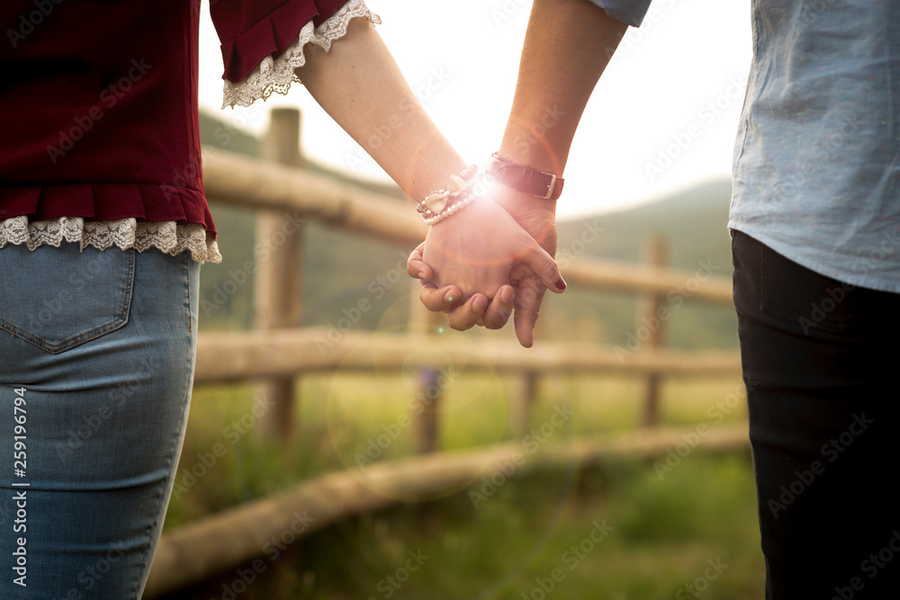 Manos unidas amor inseparables parejas Stock Photo | Adobe Stock