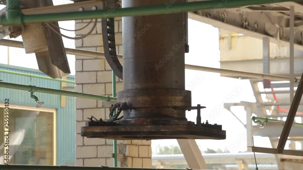 Loading stands racks for filling rail tank cars. Device for pressurized ...