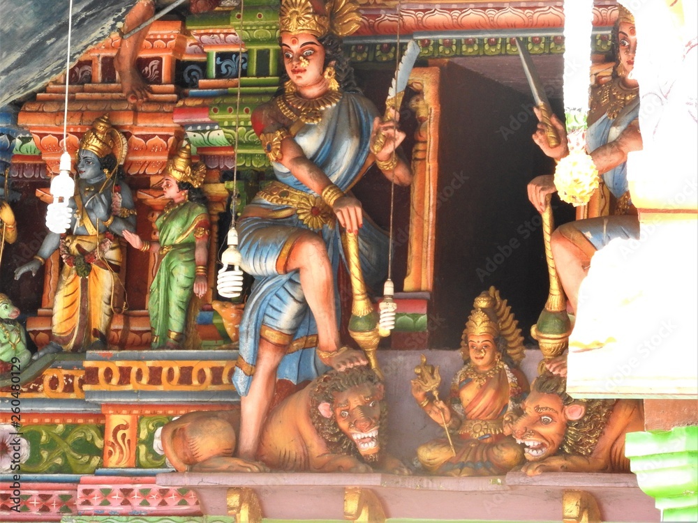 Foto de Hindu temple Muthumariamman Thevasthanam and its details on the ...