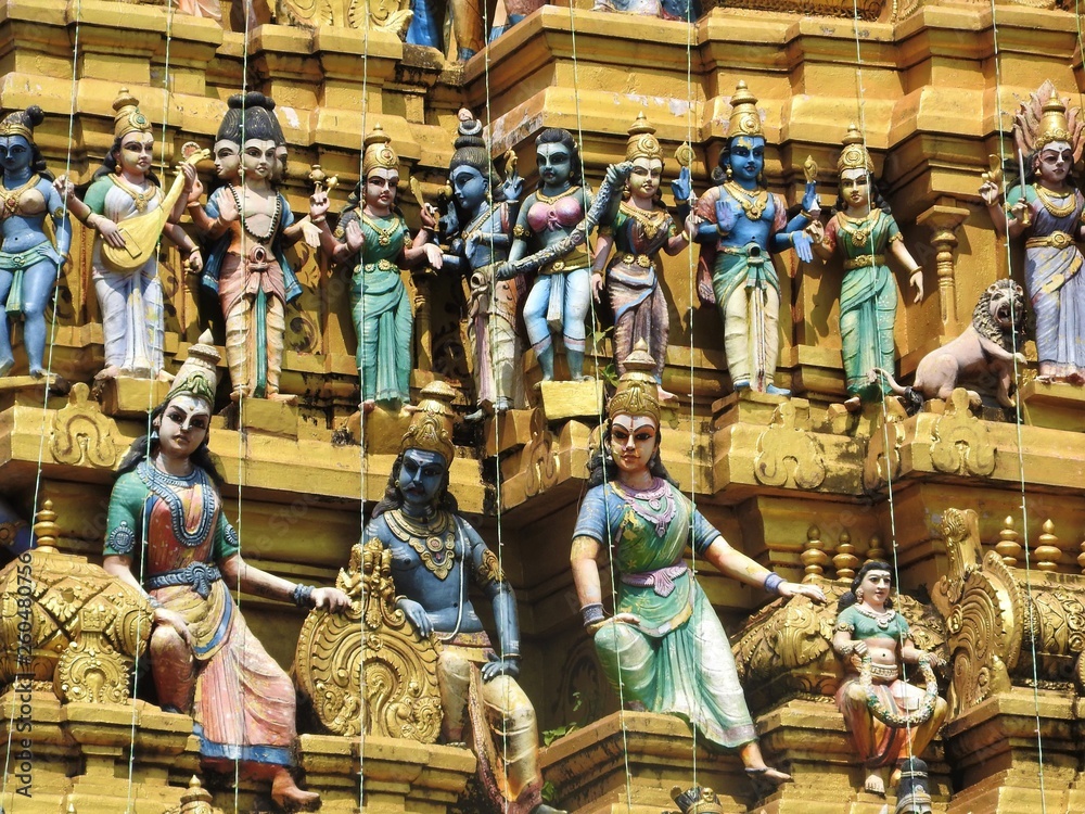 Foto de Hindu temple Muthumariamman Thevasthanam and its details on the ...