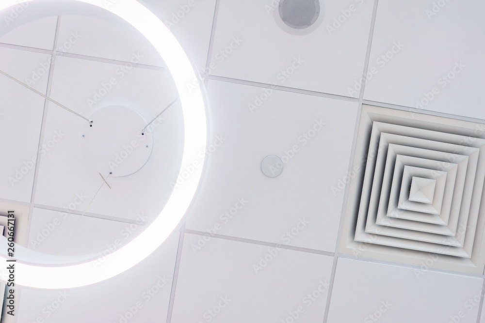 Design and details of the modern device ceilings in the room. Photos ...