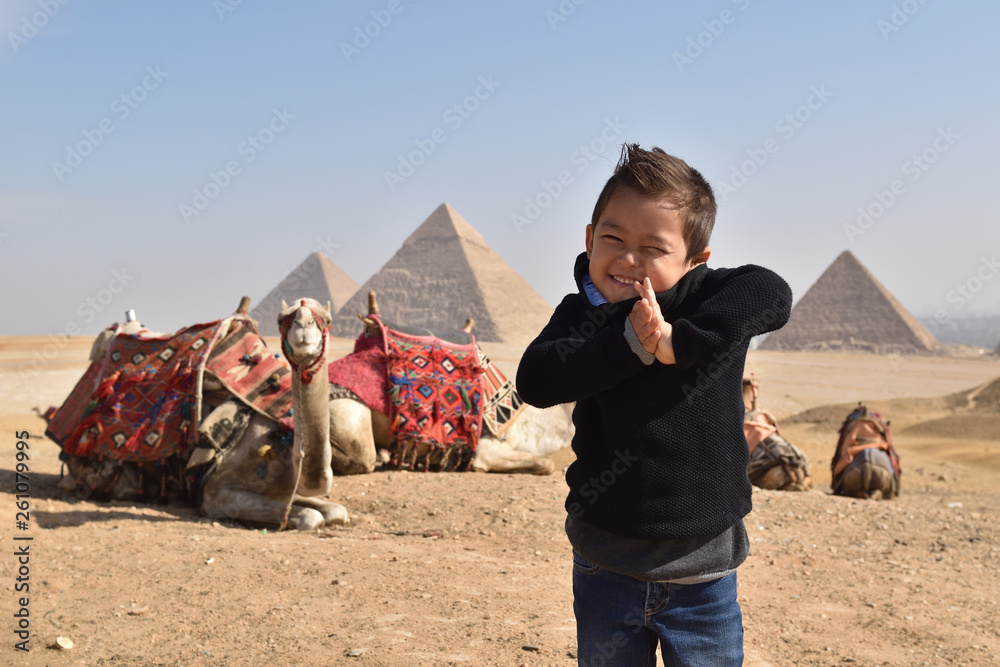 Kid smiling Egypt pyramid traveling with kids Stock Photo | Adobe Stock