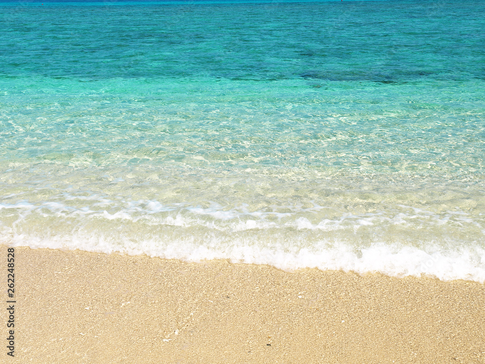 砂浜の波 Stock Photo | Adobe Stock