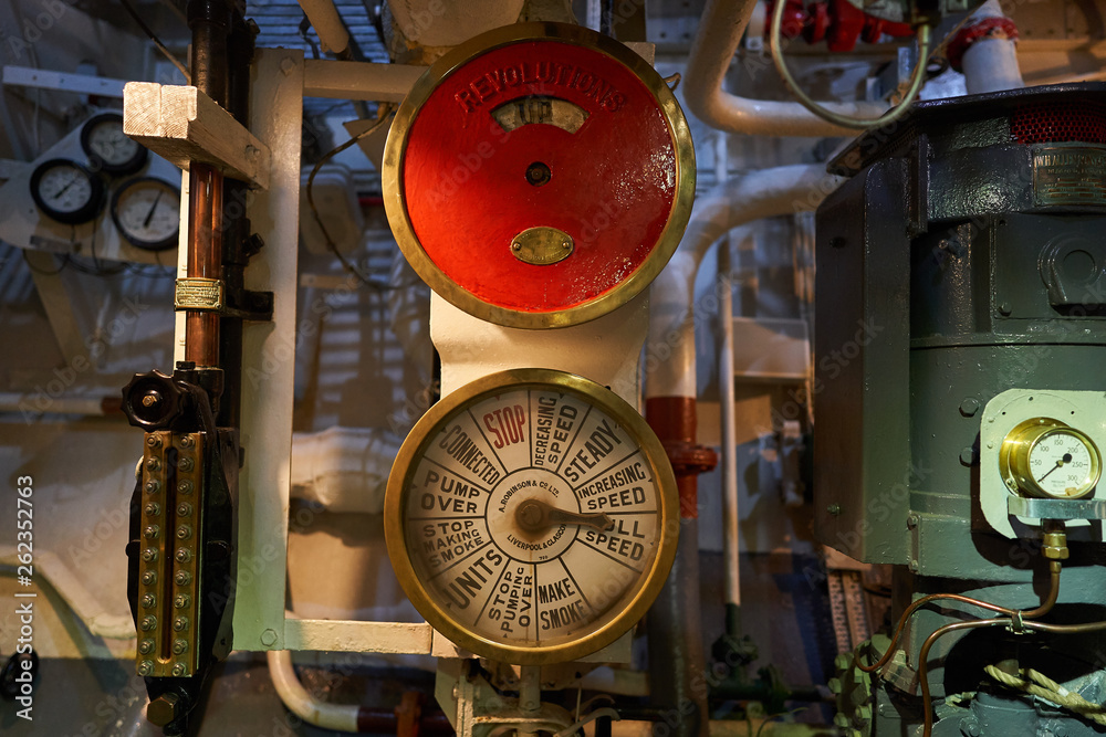 Engine order telegraph to comunicate movement of ship from captain ...