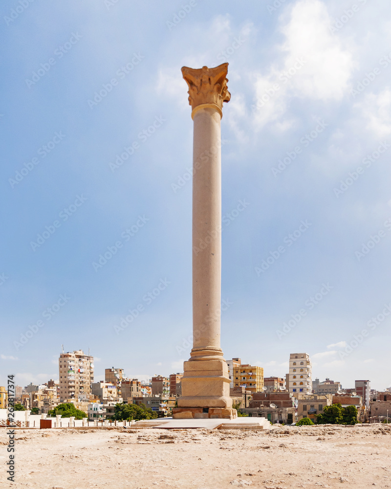 Pompey's Pillar, Roman triumphal column, with two Sphinx statues ...