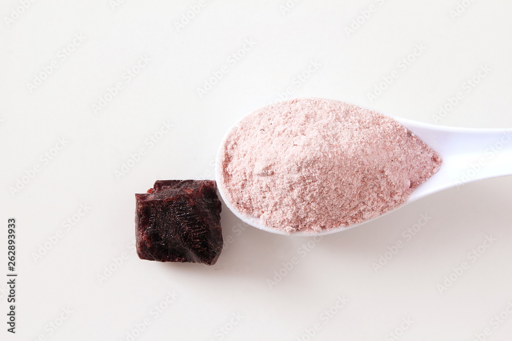 fine natural mineral Himalayan pink rock Salt also known as black salt ...