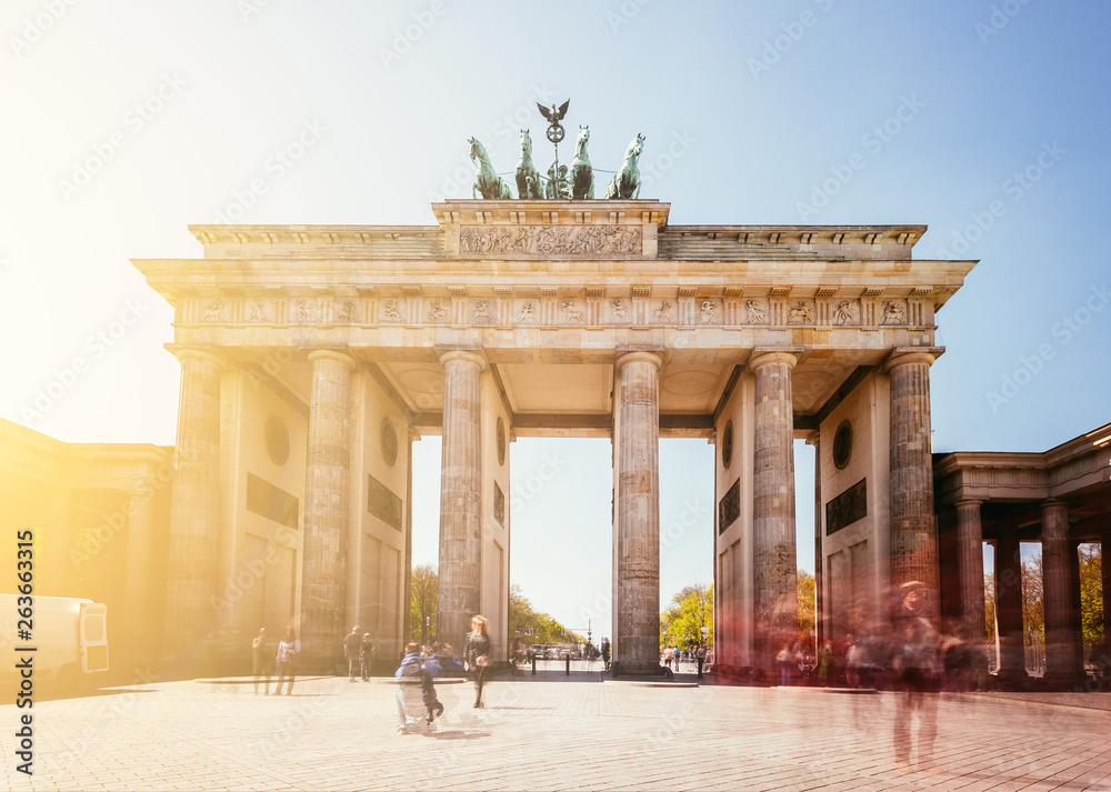 The Brandenburger Tor, Brandenburger Gate in Berlin, Germany. Tourist ...