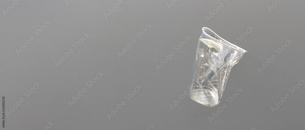 No use symbol in red forbidden sign with plastic dishes around ...