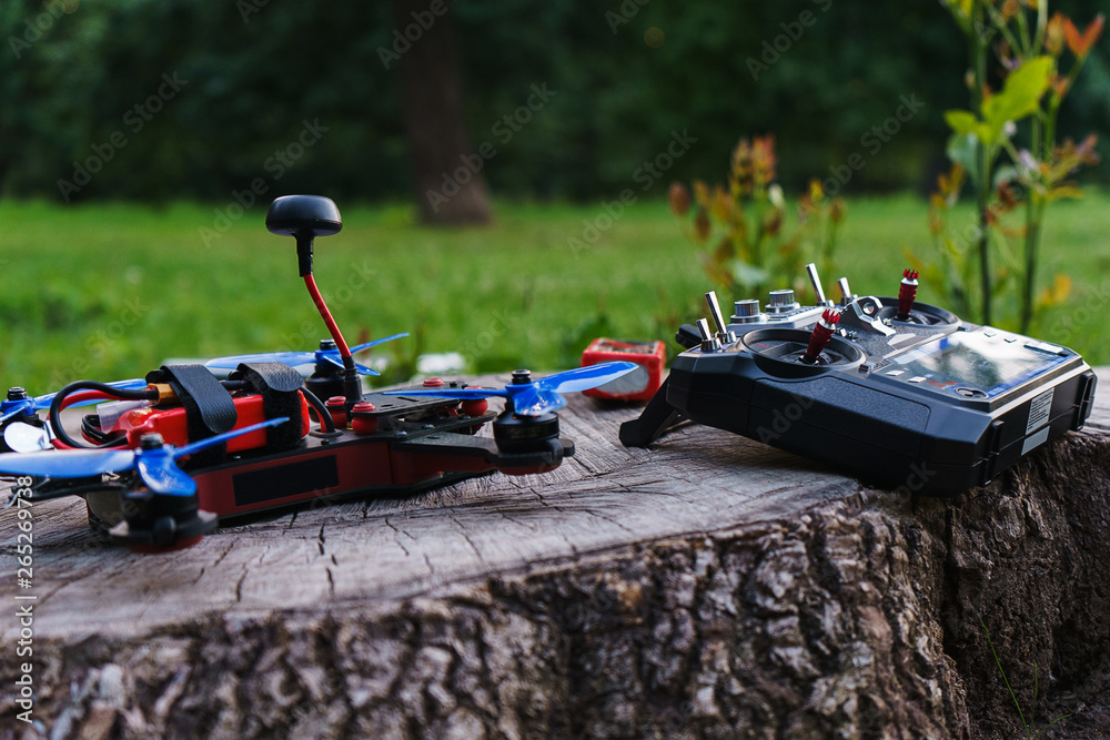 Special radio control and sports a high-speed custom hand-built drone ...