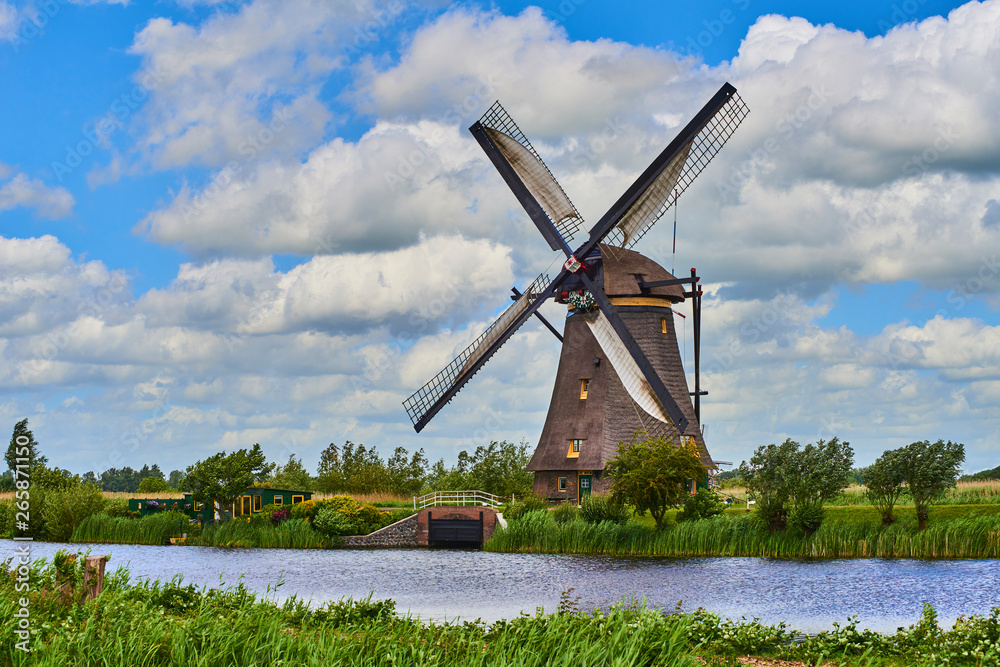 Netherlands rural lanscape with windmills at famous tourist site ...