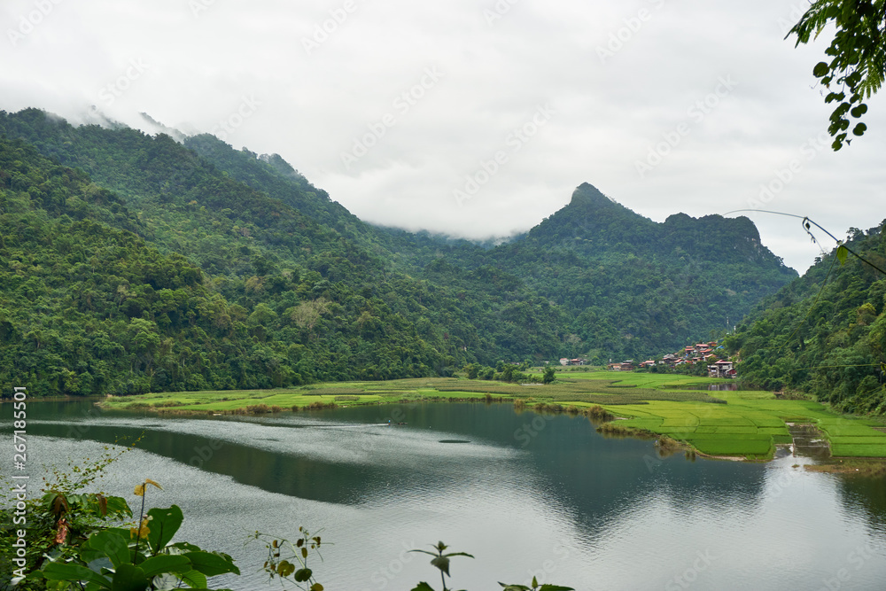 Ba Be lake, Bac Kan province, Vietnam - Mai 06, 2019: Ba Be lake ...