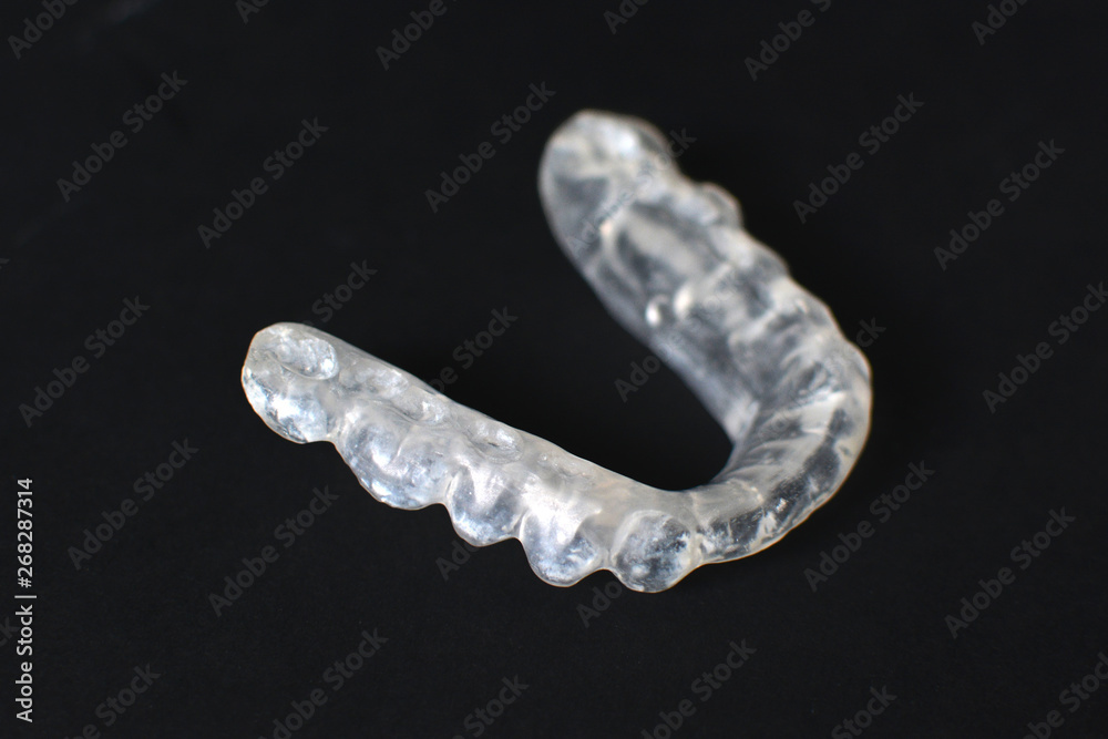 Customized transparent teeth bite guard clear aligners for lower jaw on ...