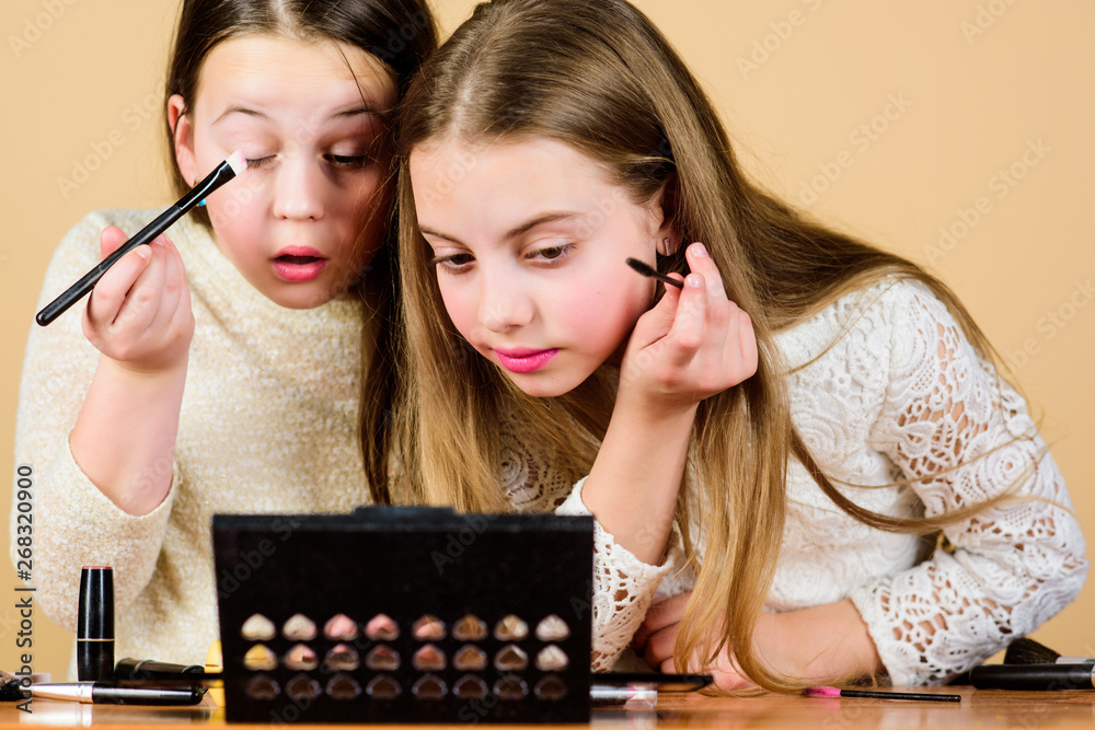 Tutorial for beginners. Little girls doing face painting and makeup ...