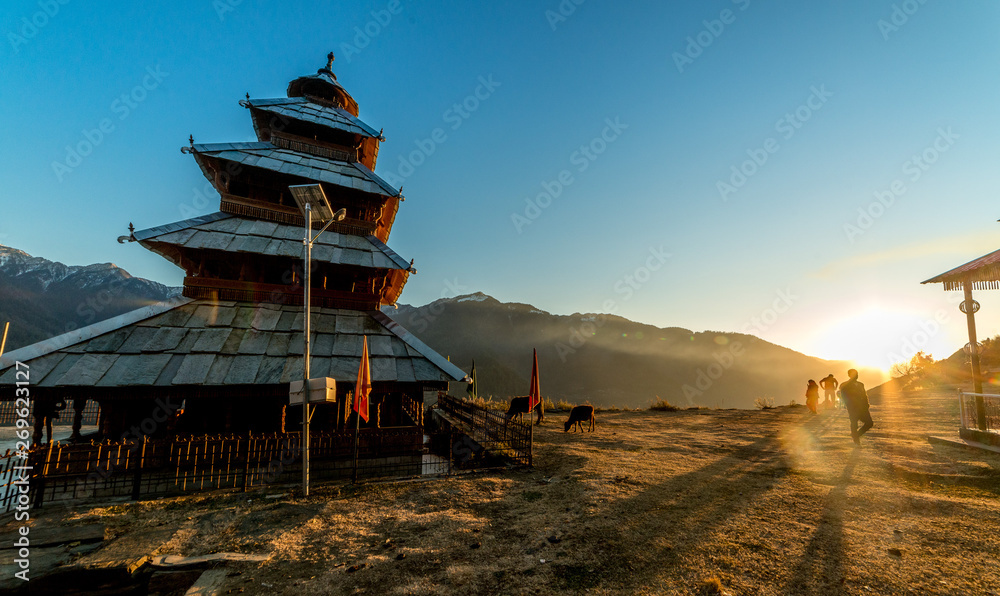 Kullu, Himachal Pradesh, India - December 07, 2018 : Sunset at manu ...