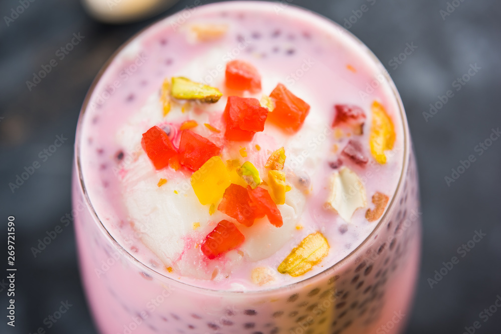 Falooda / Faluda is a popular Indian dessert - Strawberry and Mango ...