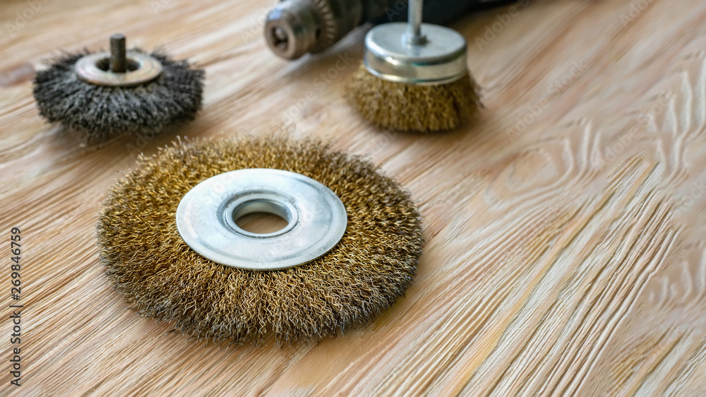 abrasive tools for brushing wood and giving it texture. Wire brushes on ...