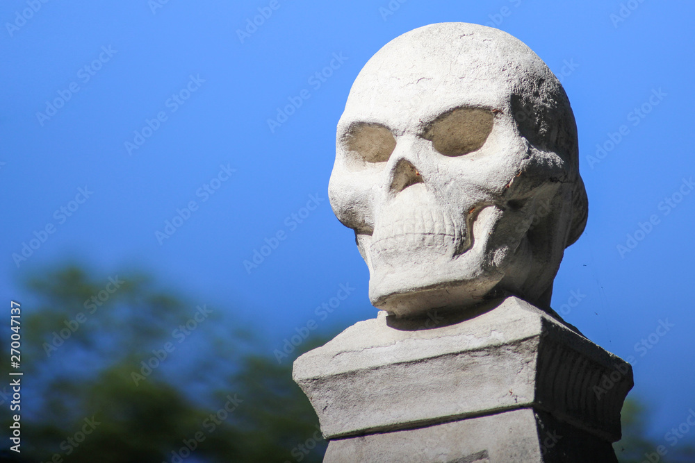 Pomnik na cmentarzu Stock Photo | Adobe Stock