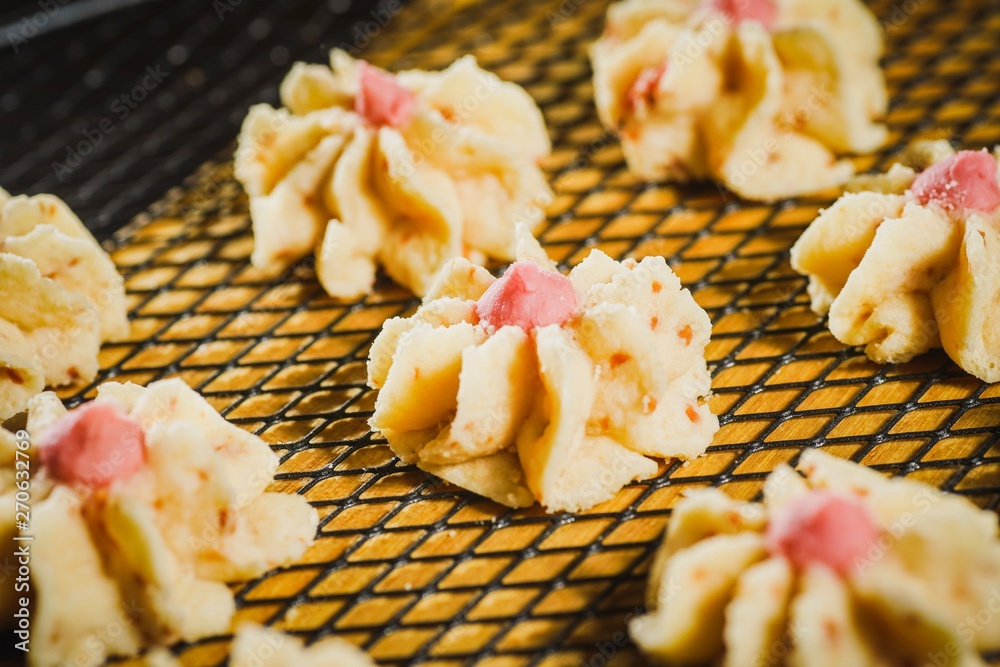 Kuih Semperit is a Malaysian traditional cookie, traditionally served ...