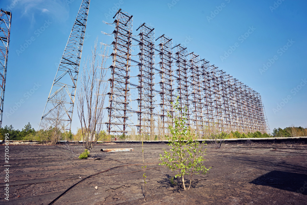Former military Duga radar system in Chernobyl Exclusion Zone foto de ...