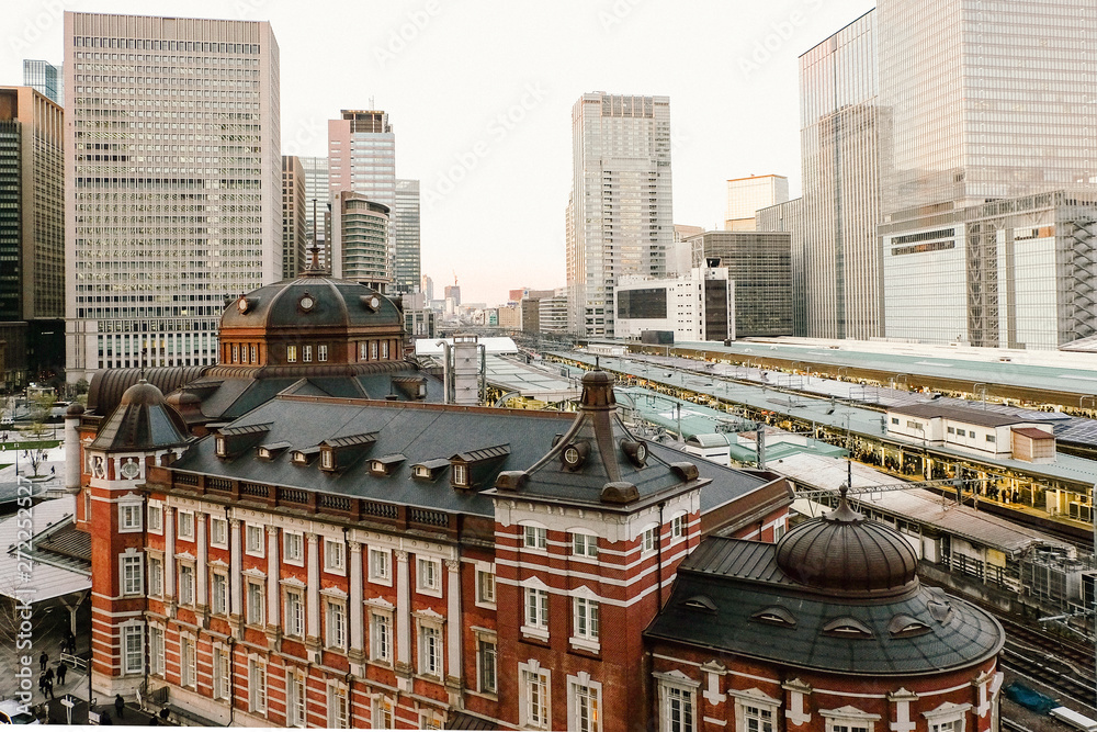 Tokyo, Japan - April 3, 2019: Tokyo Station opened in 1914, Beautiful ...