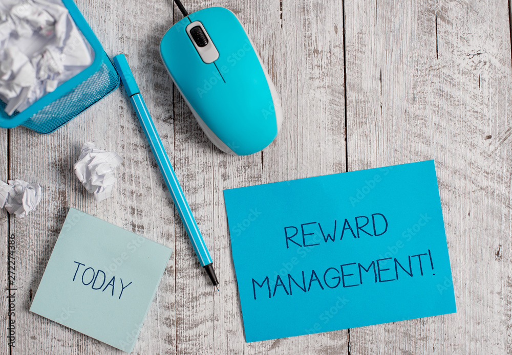 Foto de Conceptual hand writing showing Reward Perforanalysisce ... Foto de Conceptual hand writing showing Reward Perforanalysisce ...