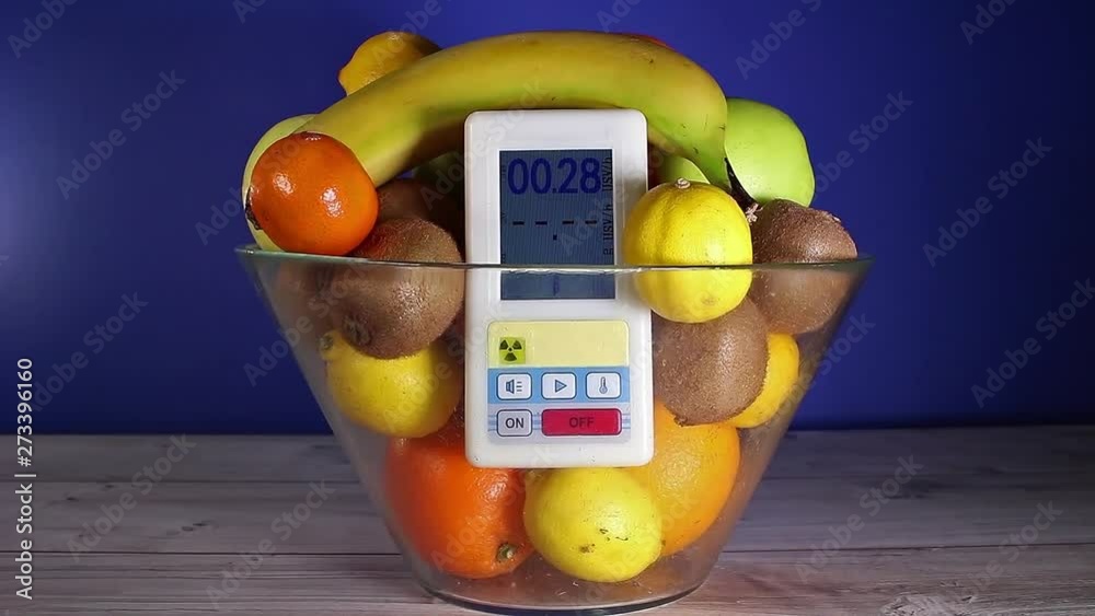 Dosimeter geiger counter radioactive chernobyl fruit test radiation ...