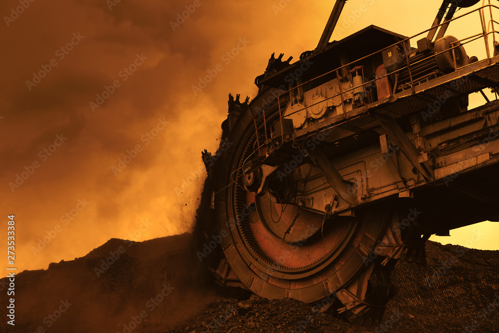 Giant Excavator Wallpaper