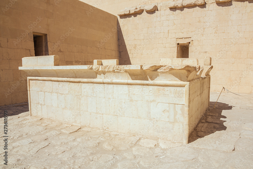 Sun cult complex in the Temple of Hatshepsut in the vicinity of Luxor ...