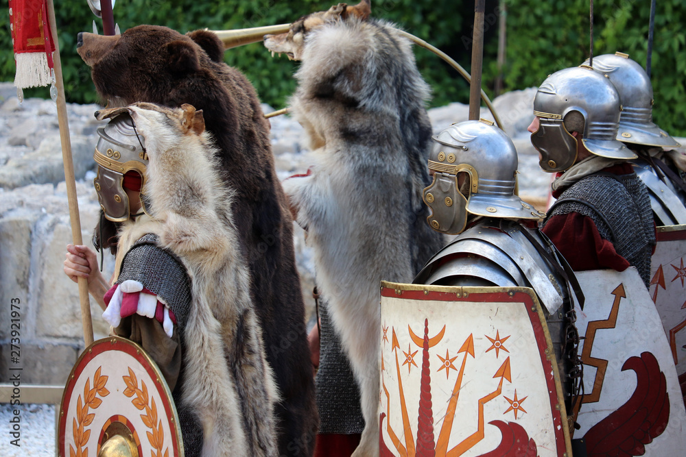 Soldiers of a Roman Legion on a march. Signifer, vexillarium, cornicen ...