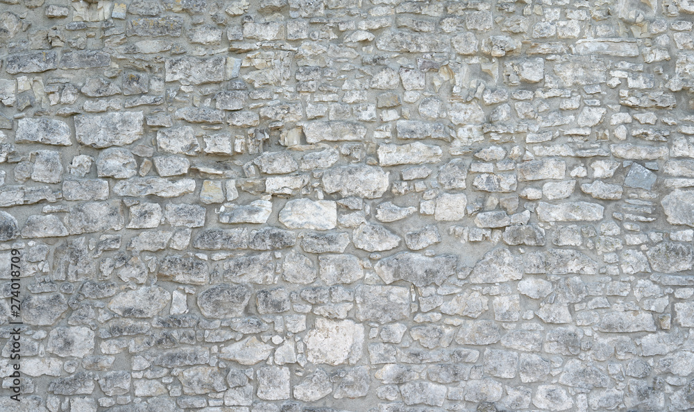 Sehr alte Steinmauer aus vielen grauen groben Natursteinen Foto Stok ...