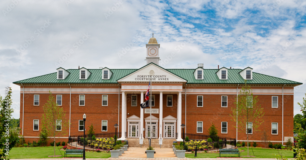 Forsyth County Courthouse Annex and Sheriffs Office in Cumming Georgia ...