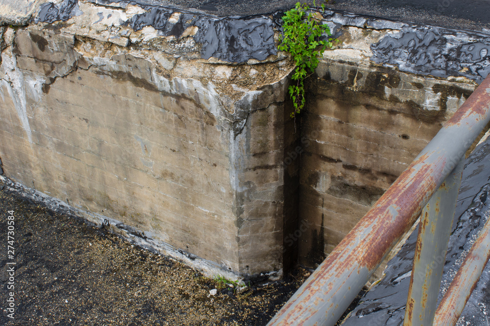 Fort Hunt, a former US Navy fort, defensive fort and it's navel gun ...