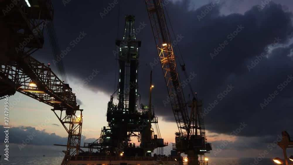 Tender Drilling Oil Rig (Barge Oil Rig) on The Production Platform at ...