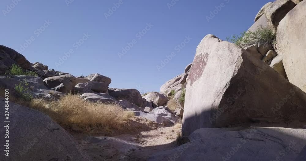Low angle shot of rocks and boulders at Coyote Hole in Joshua Tree ...