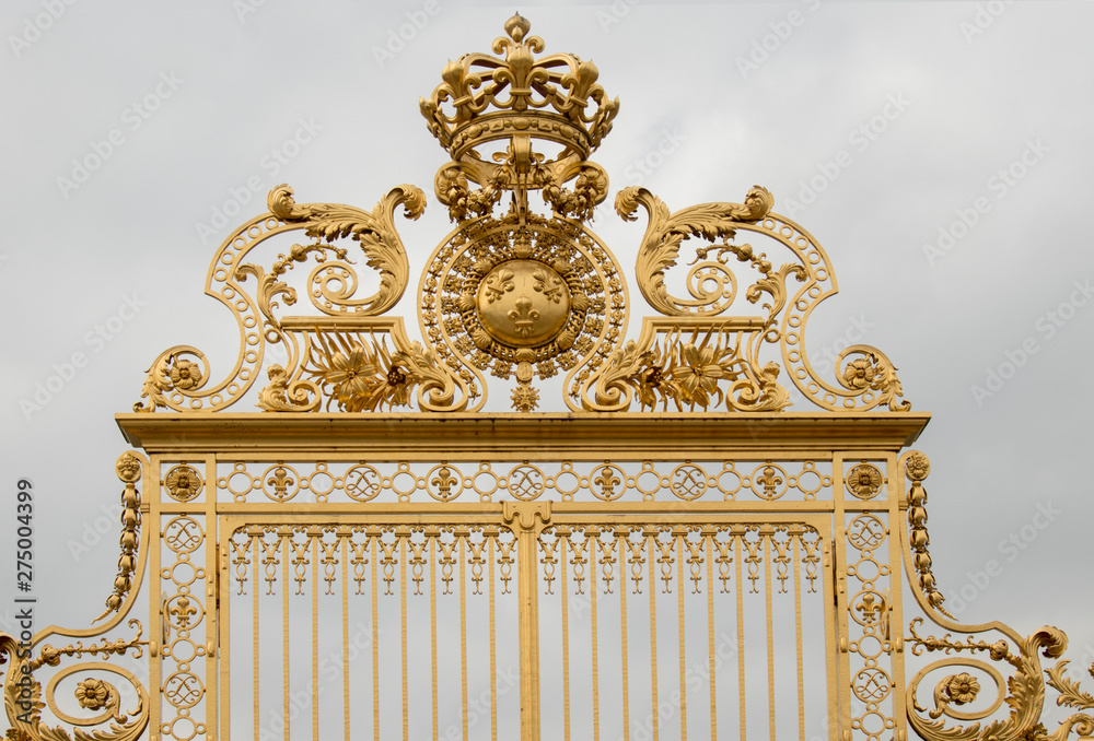 Extremely crowded in the The palace of versailles were Louis XIII lived ...