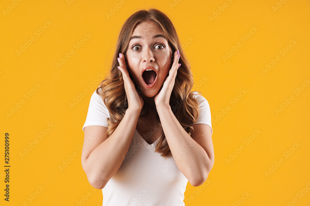 Image closeup of scared caucasian woman wearing basic t-shirt screaming ...