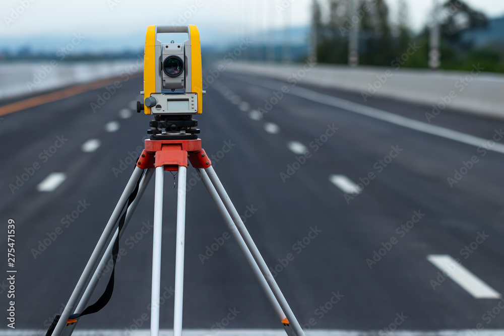 Land Surveyor Equipment